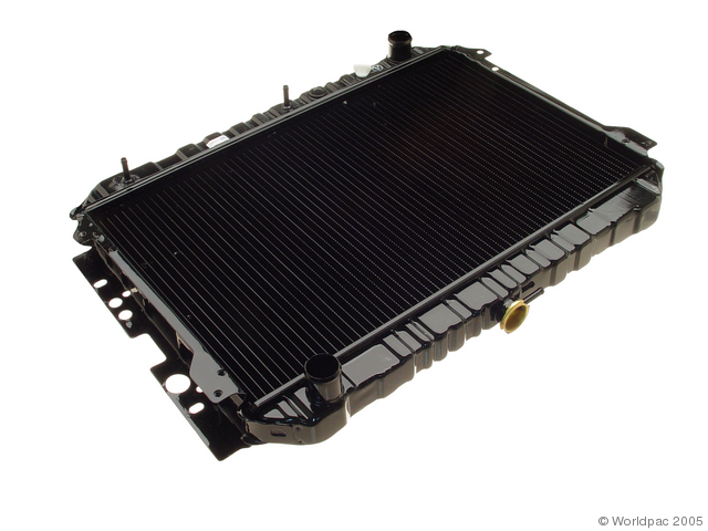 Radiador para Mazda B2200 Mazda B2000 Marca Csf Radiator Número de ...